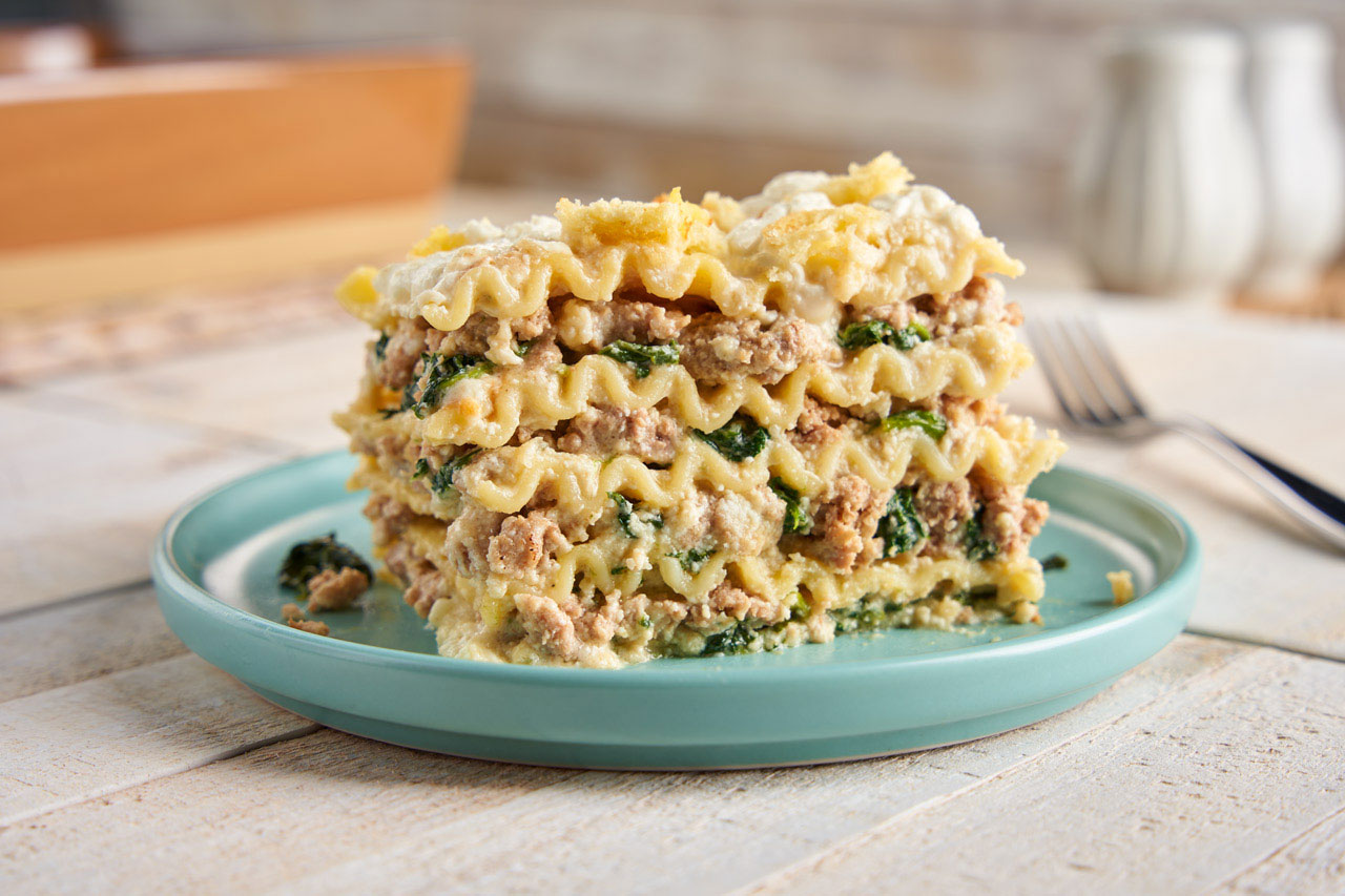 Creamy Turkey & Spinach Lasagna - Shady Brook Farms®